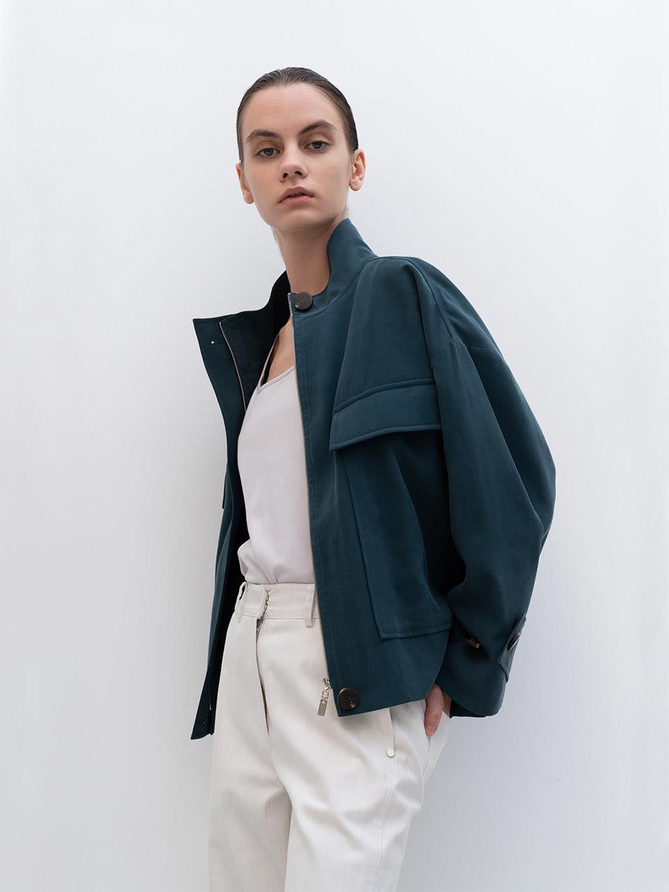 리이 [리이] DARIA STICHED DETAIL CROPPED JACKET_GR.