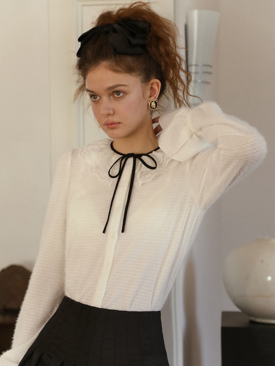 던드롭 DD_Shirring collar shy girl bluse_WHITE DD_Shirring collar shy girl ...