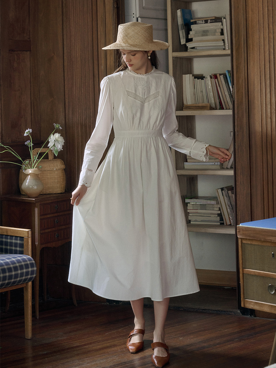 심플레트로 SR_Rose embroidered white dress (SR_Rose embroidered white dress ...