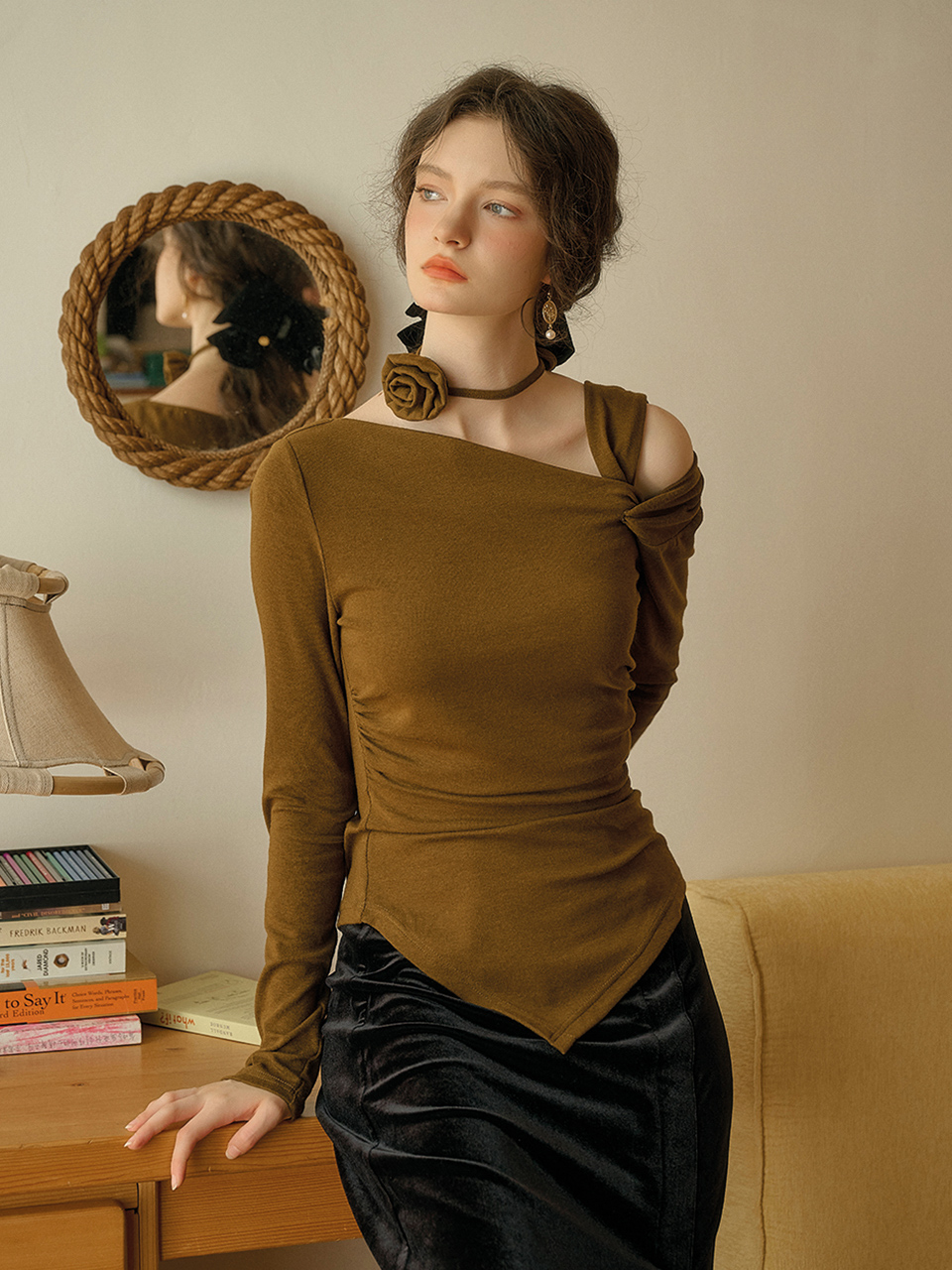 심플레트로 SR_Slant shoulder slim knit top (SR_Slant shoulder slim knit top ...