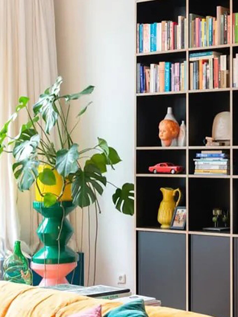 폴스포텐 폴스포텐 ZIGZAG STOOL_EM GREEN | 바바더